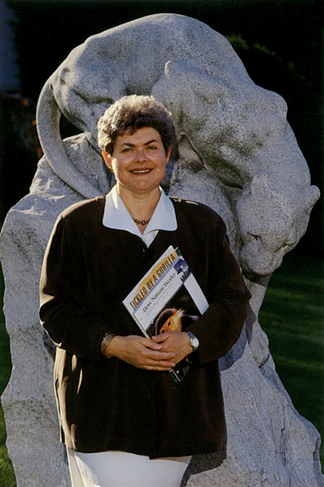 Full Bio | Annette Libeskind Berkovits